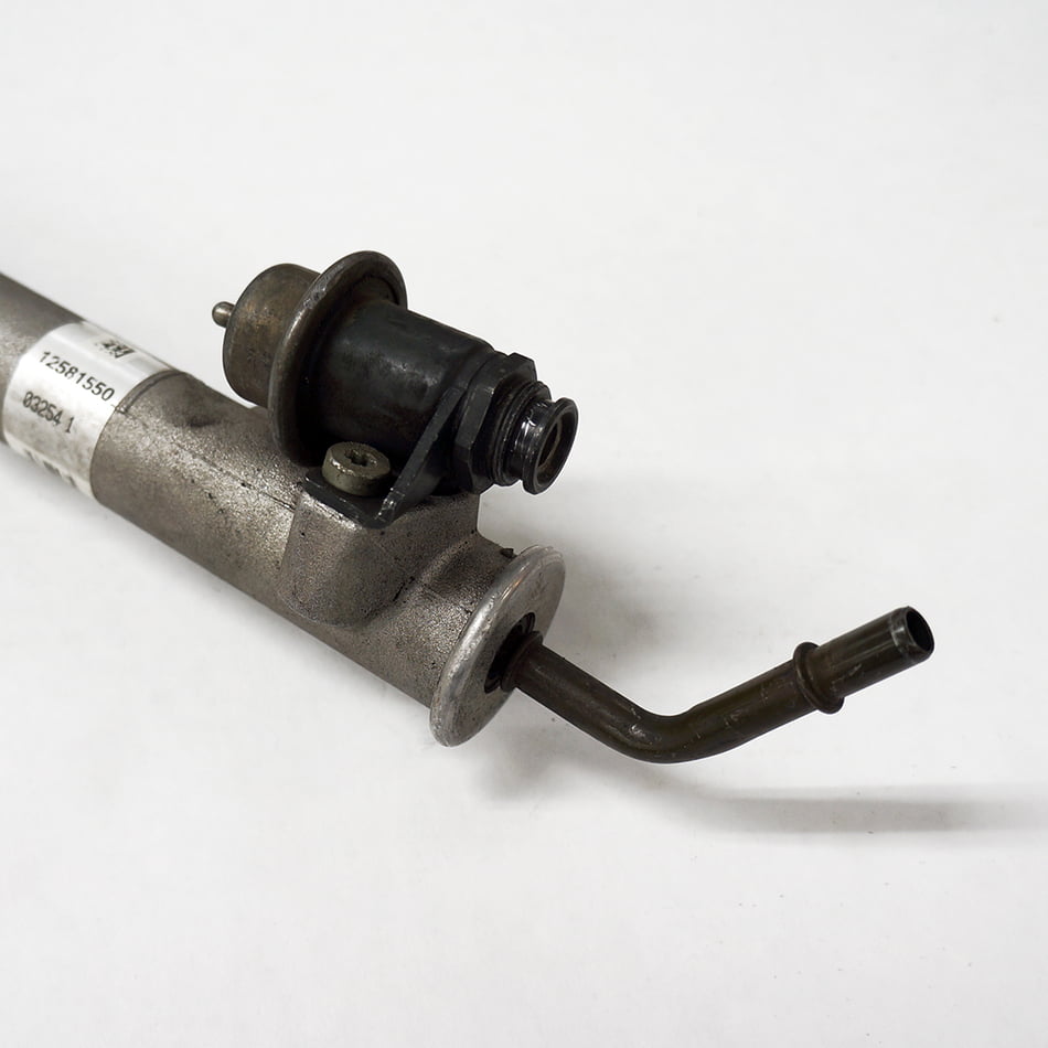 CBM MOTORSPORTS™ 2.2L/2.4L/L61/LE5/LSJ ECOTEC BILLET FUEL RAIL ADAPTER ...